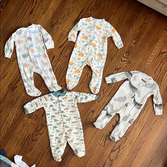 mixed brands | One Pieces | Baby Onesie Set Animal And Floral Prints ...